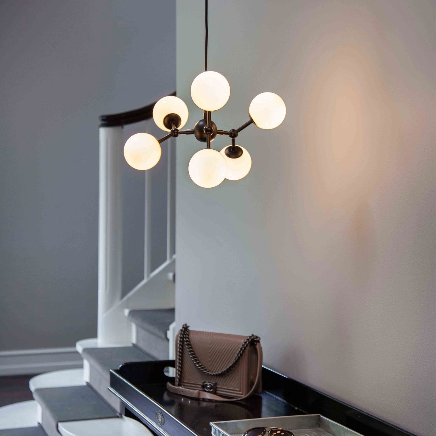 Atom fra Halo design – Lampeexperten